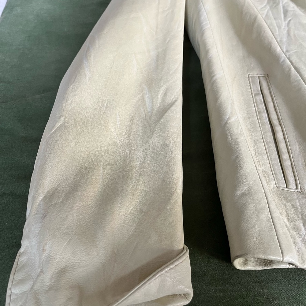 Impronta Italian Leather Jacket Off-White - Gem